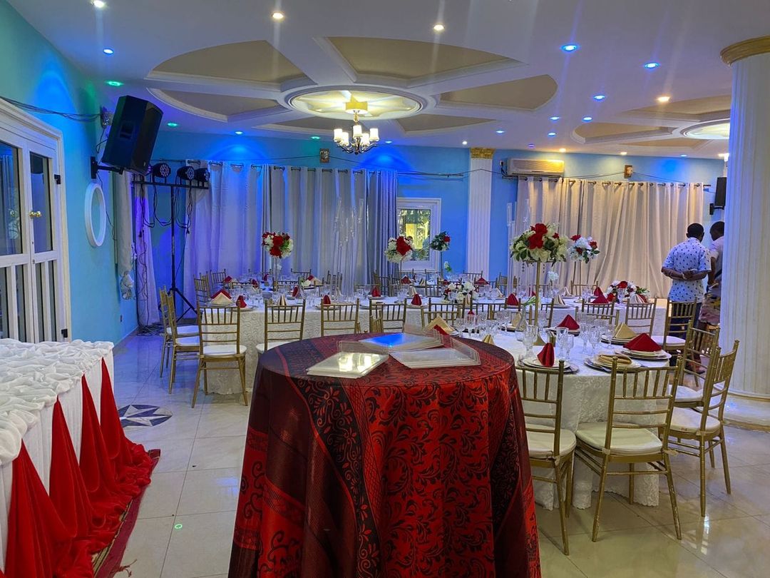 Banquet hall in Yaoundé with modern amenities - Book Luxury Event ...